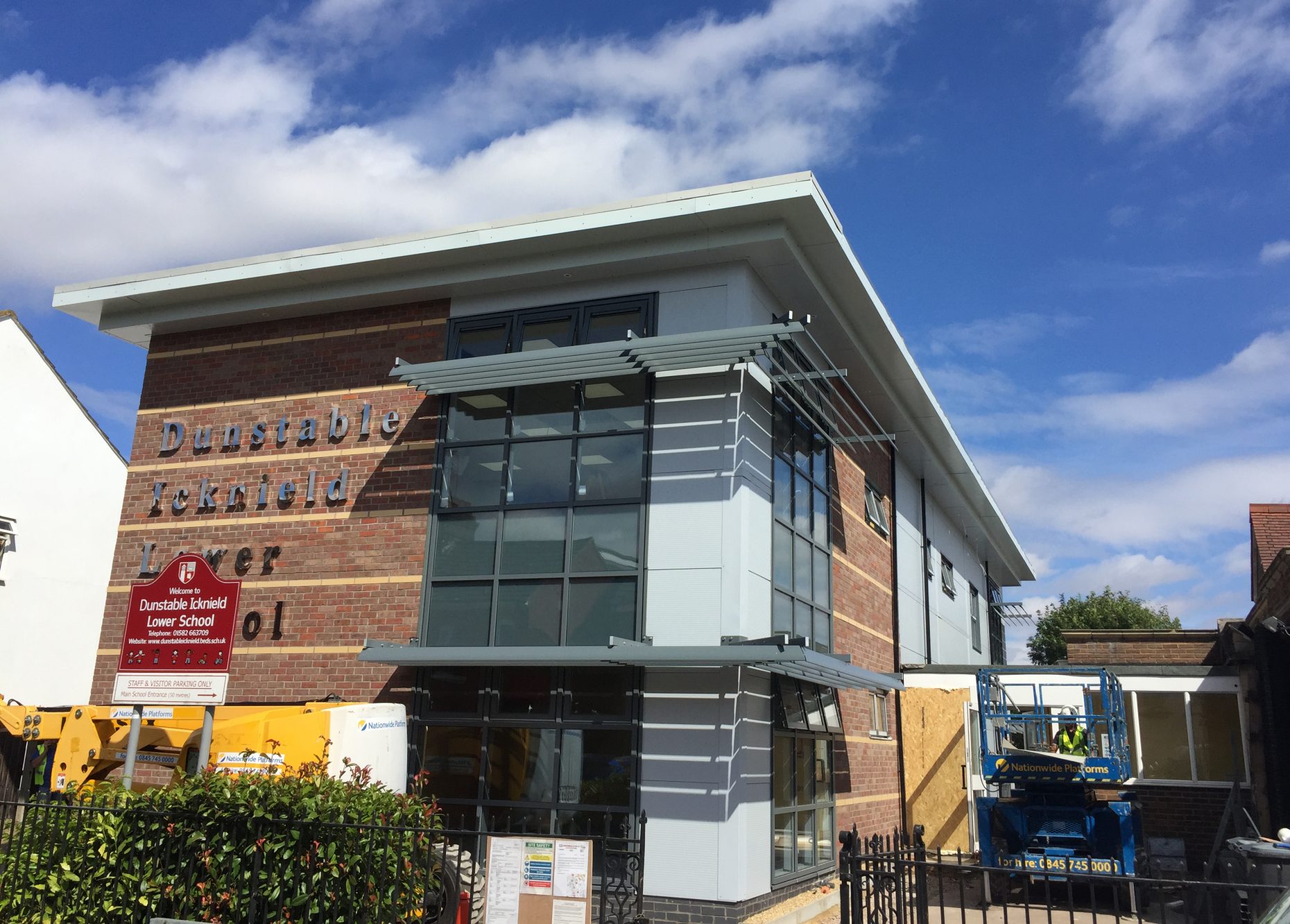 Icknield Lower School - Dunstable - VA2